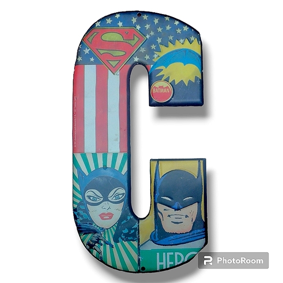 DC Comics | Wall Decor | Dc Comics Justice League Themed Letter C Metal ...